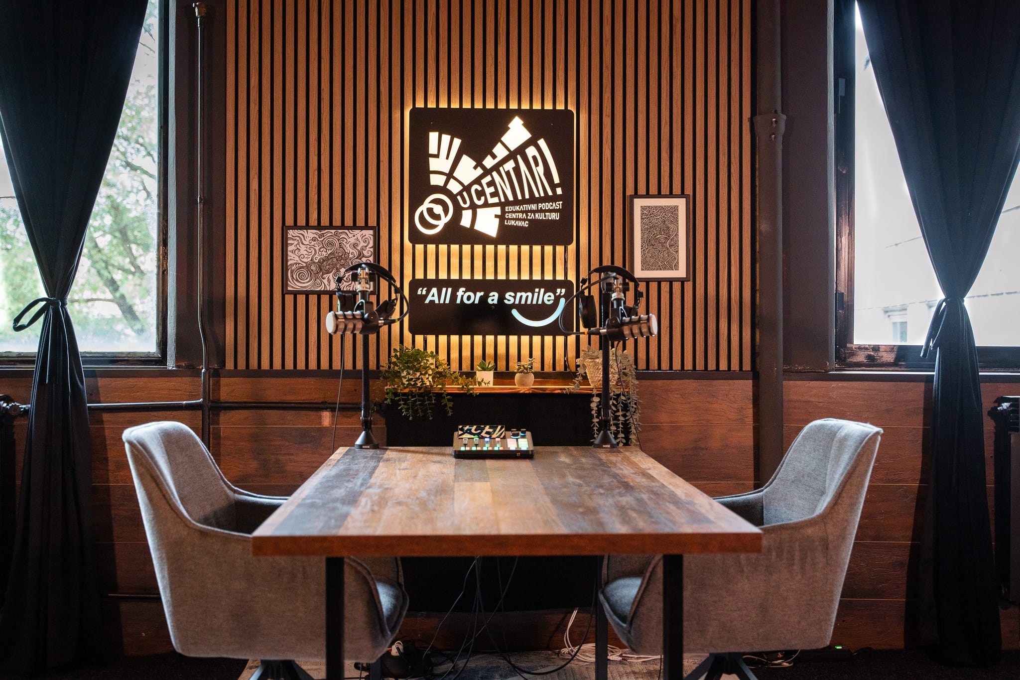 U CENTRU ZA KULTURU LUKAVAC OTVOREN STUDIO ZA SNIMANJE ZVUČNIH KNJIGA - Grad Lukavac - Dobro ...